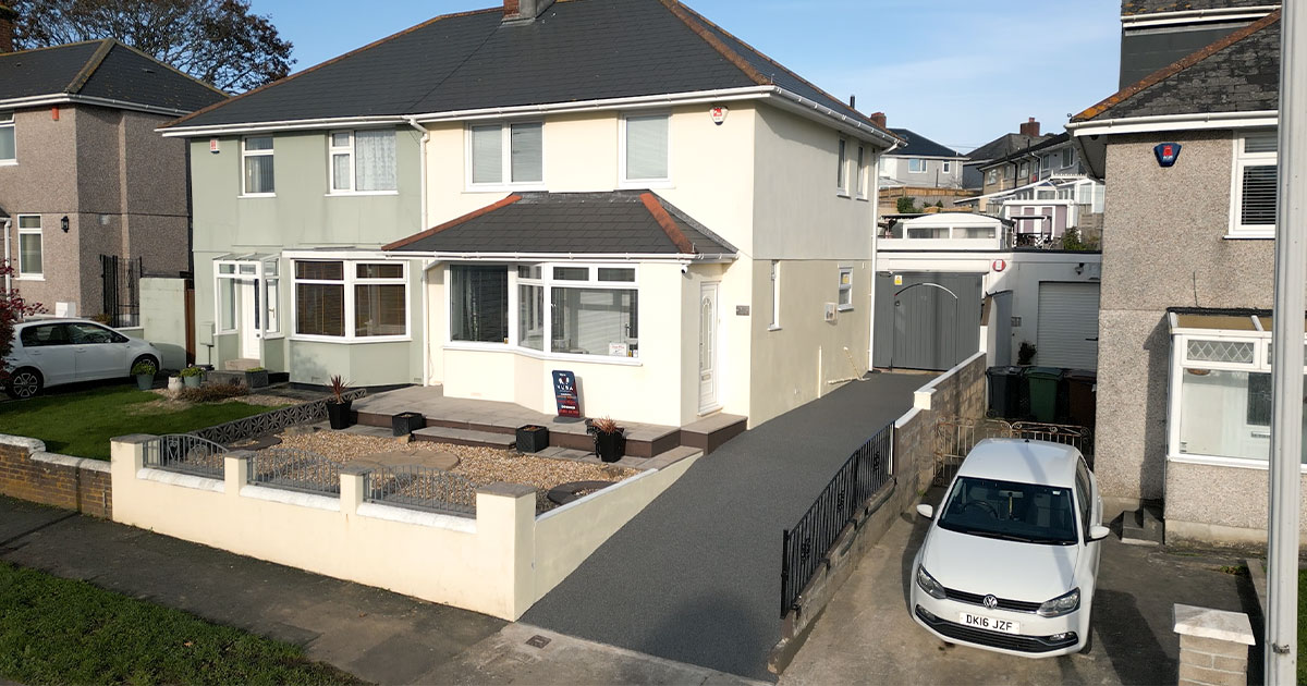 Resin Bound Driveway Install | Done Right Driveways